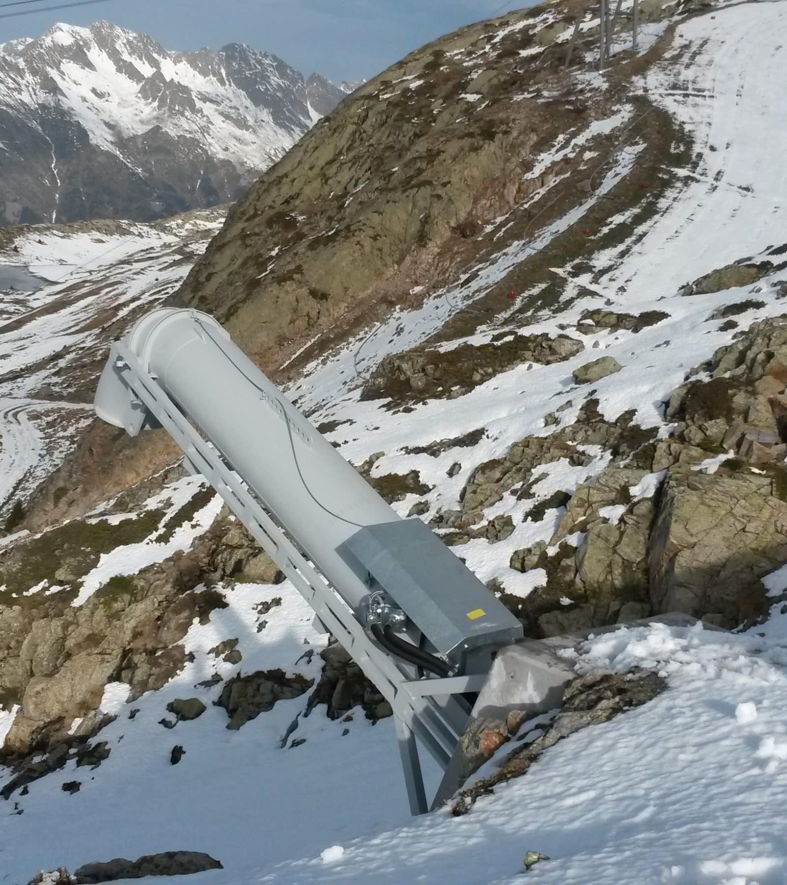 MND Safety: una red moderna y segura para el control de avalanchas en ...