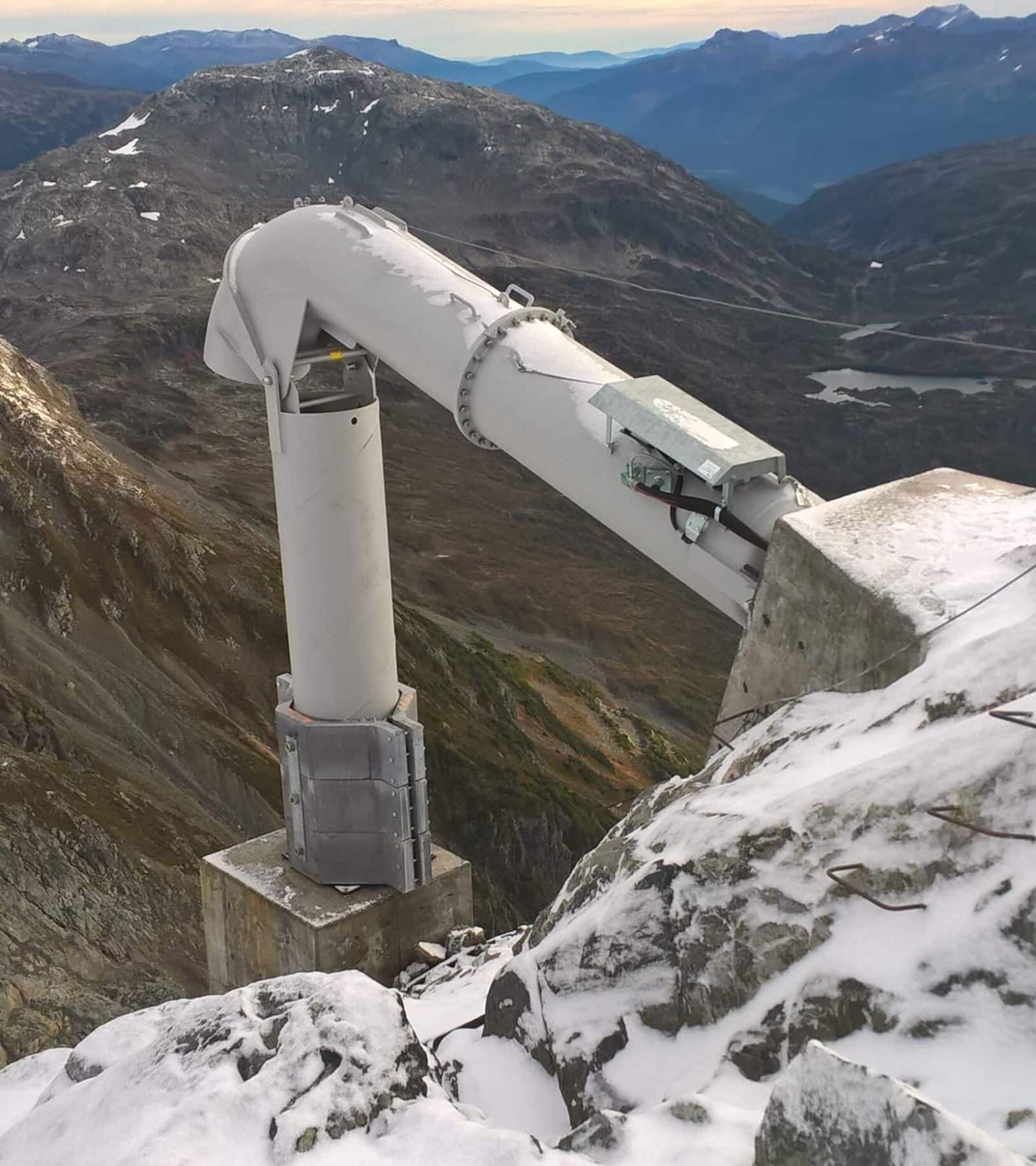 MND Safety: temporarily protect workers exposed to avalanche risk